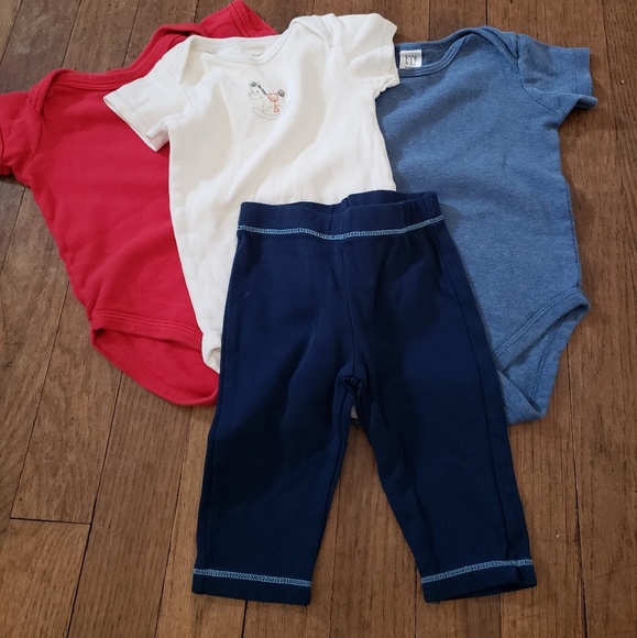 GAP | Matching Sets | Like New 3 Onesies Legging | Poshmark